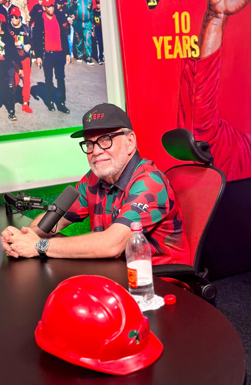 EFF MP Carl Niehaus Protests SANDF’s Unlawful Obstruction of Oversight ...