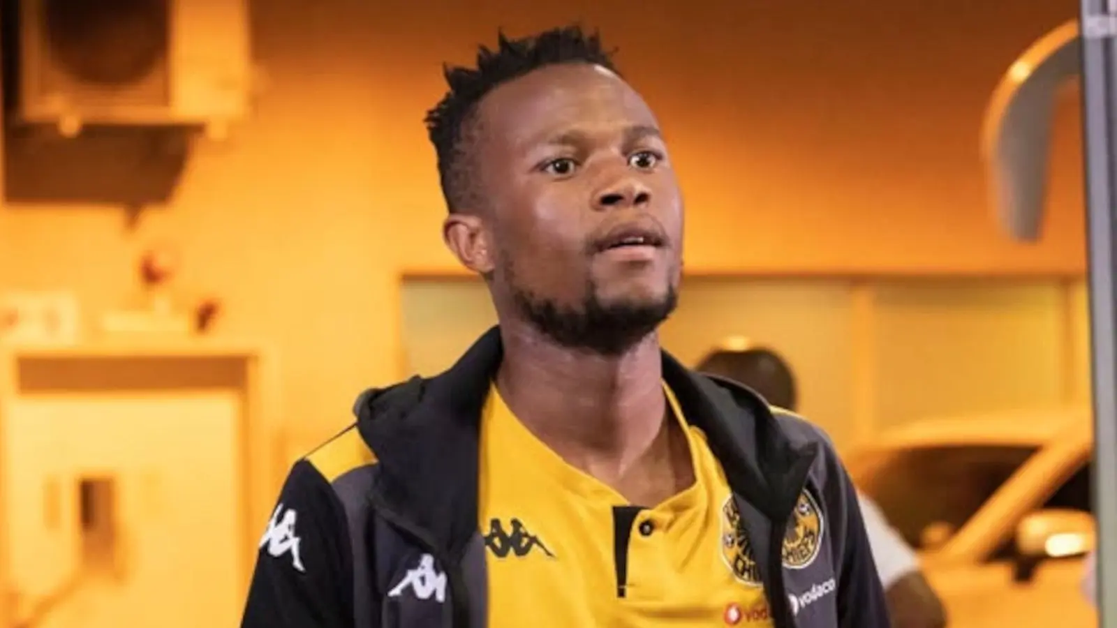 Kaizer Chiefs Part Ways with Defender Bongani Sam After Injury-Plagued ...
