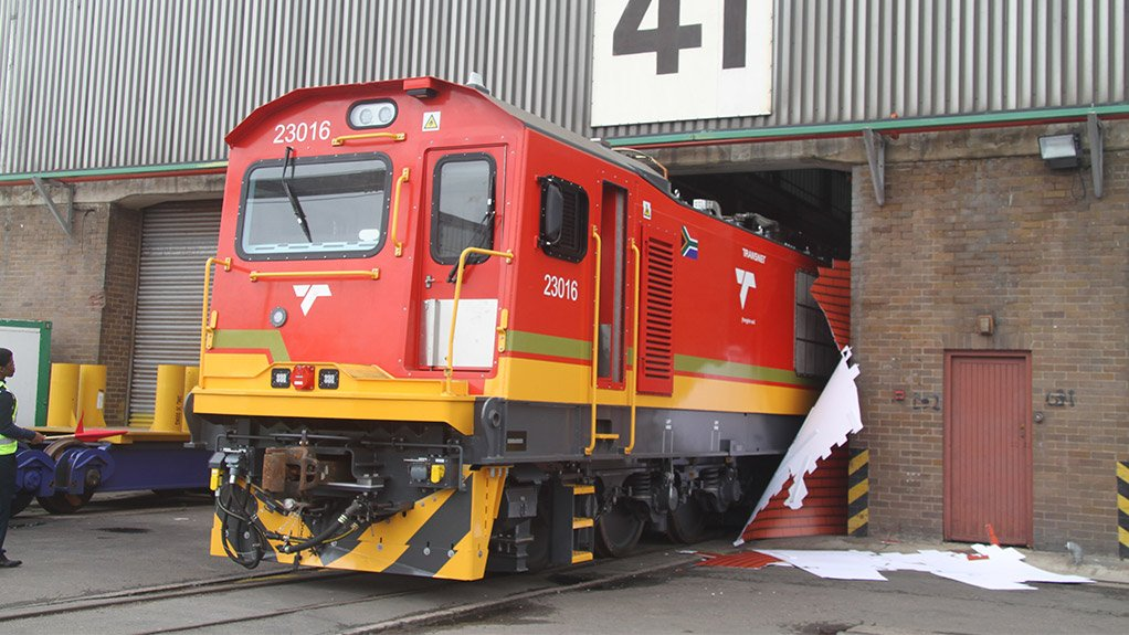 Transnet Hits Major Milestone with 200th Traxx 23E Locomotive Rollout ...